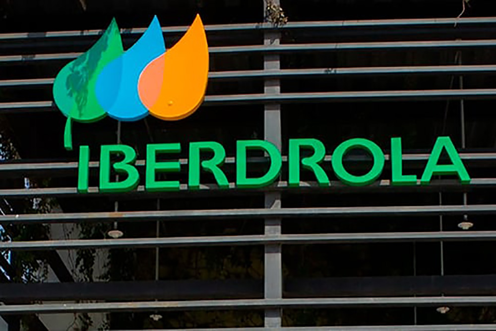 México compra a Iberdrola 13 plantas de generación eléctrica - Zócalo
