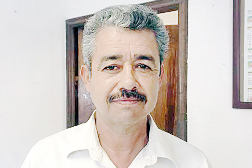 Deben ser austeras las graduaciones - Zócalo