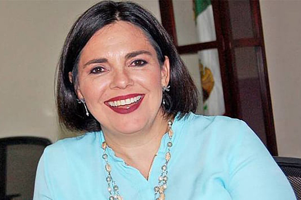 Toma Gabriela de León a broma acusaciones de corrupción en el IEC - Zócalo