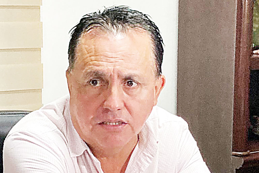 ‘Sólo trae intereses personales’ - Zócalo