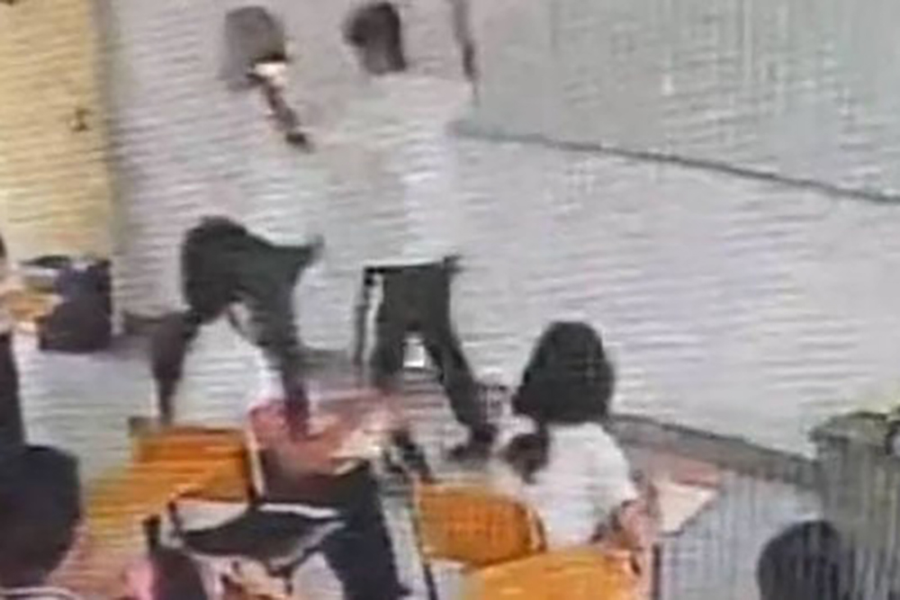 ‘A parte de feo, pobre’, acusan de discriminación a maestra apuñalada ...