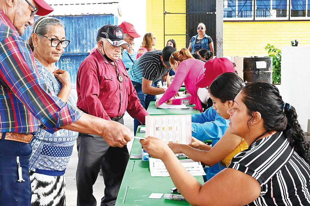 Preparan escuelas para jornada - Zócalo