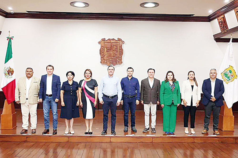 Se reúne Manolo con alcaldes electos de la Región Desierto - Zócalo