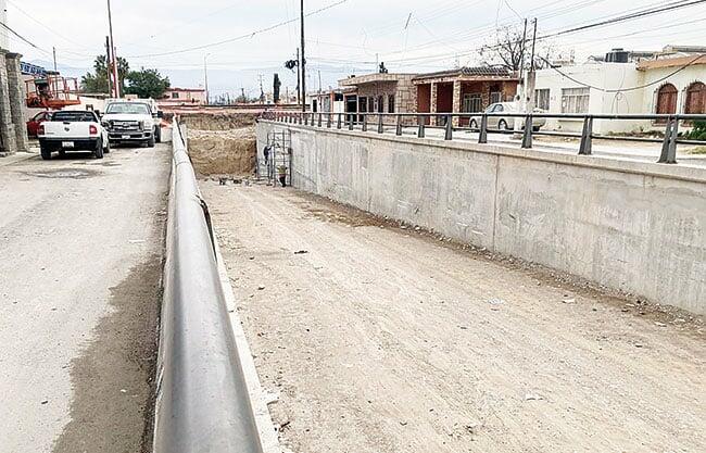 Muestran avances en obra de paso a desnivel - Zócalo