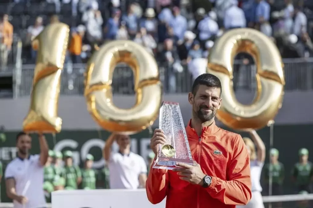 Novak Djokovic se corona en Ginebra y logra su título 100 - Zócalo