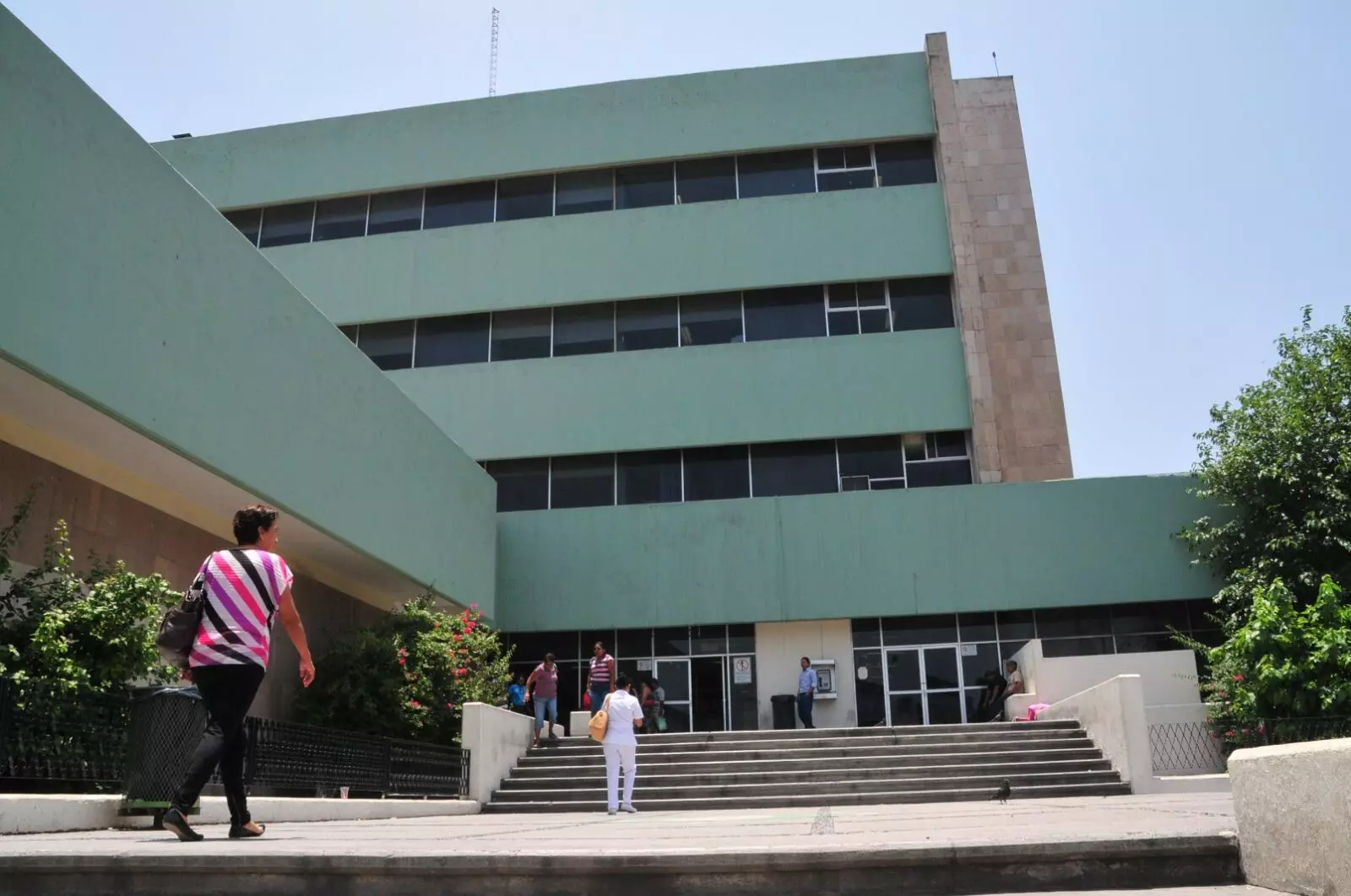 Arranca remodelación del área de Urgencias en el IMSS - Zócalo